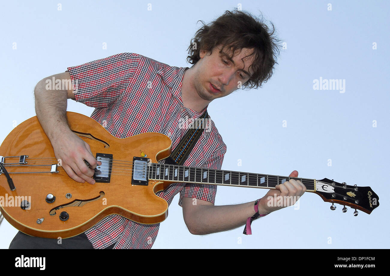 Aaron dugan hi-res stock photography and images - Alamy