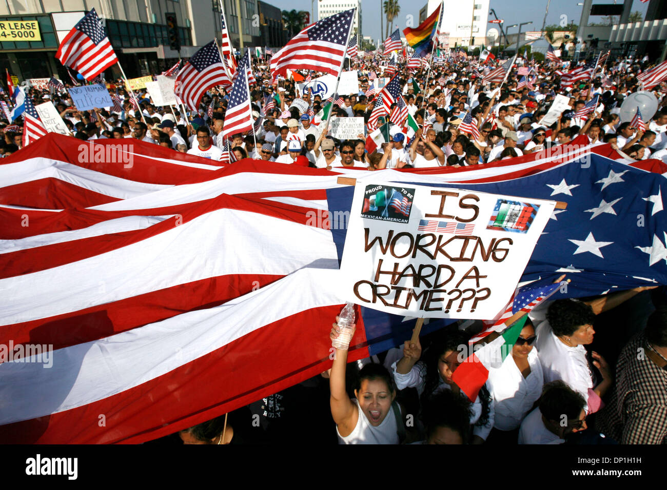 May 01, 2006; Los Angeles, CA, USA; Thousands of demonstrators march ...