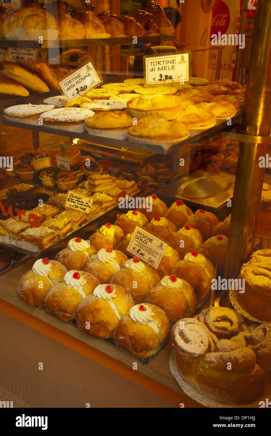 Bakery italy shop hi-res stock photography and images - Alamy