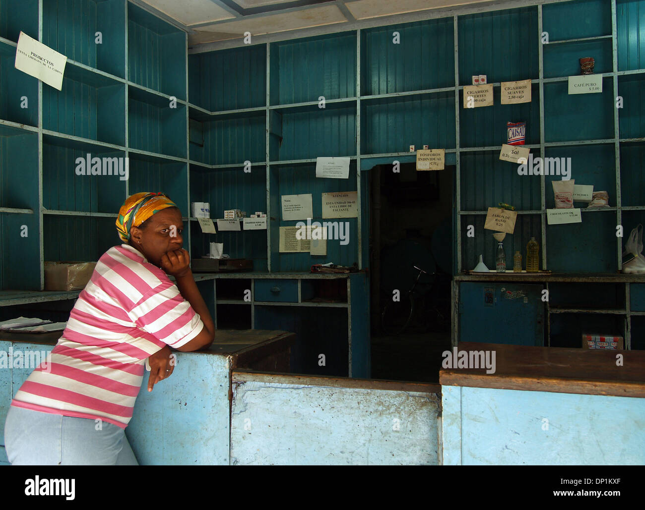 May 04, 2006; Havana, CUBA; Cuban residents wait out side the food ...