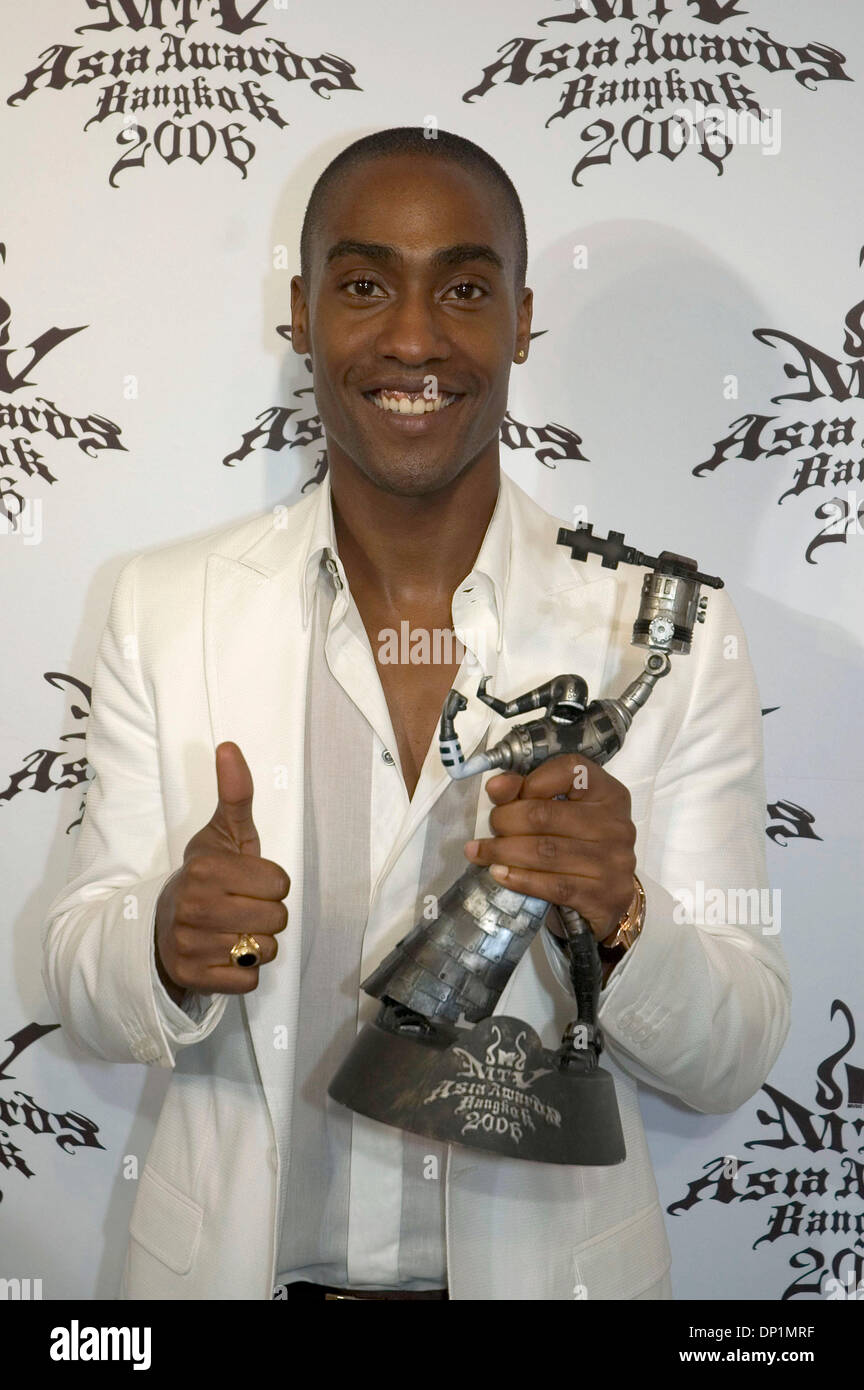 Simon webbe hi-res stock photography and images - Alamy