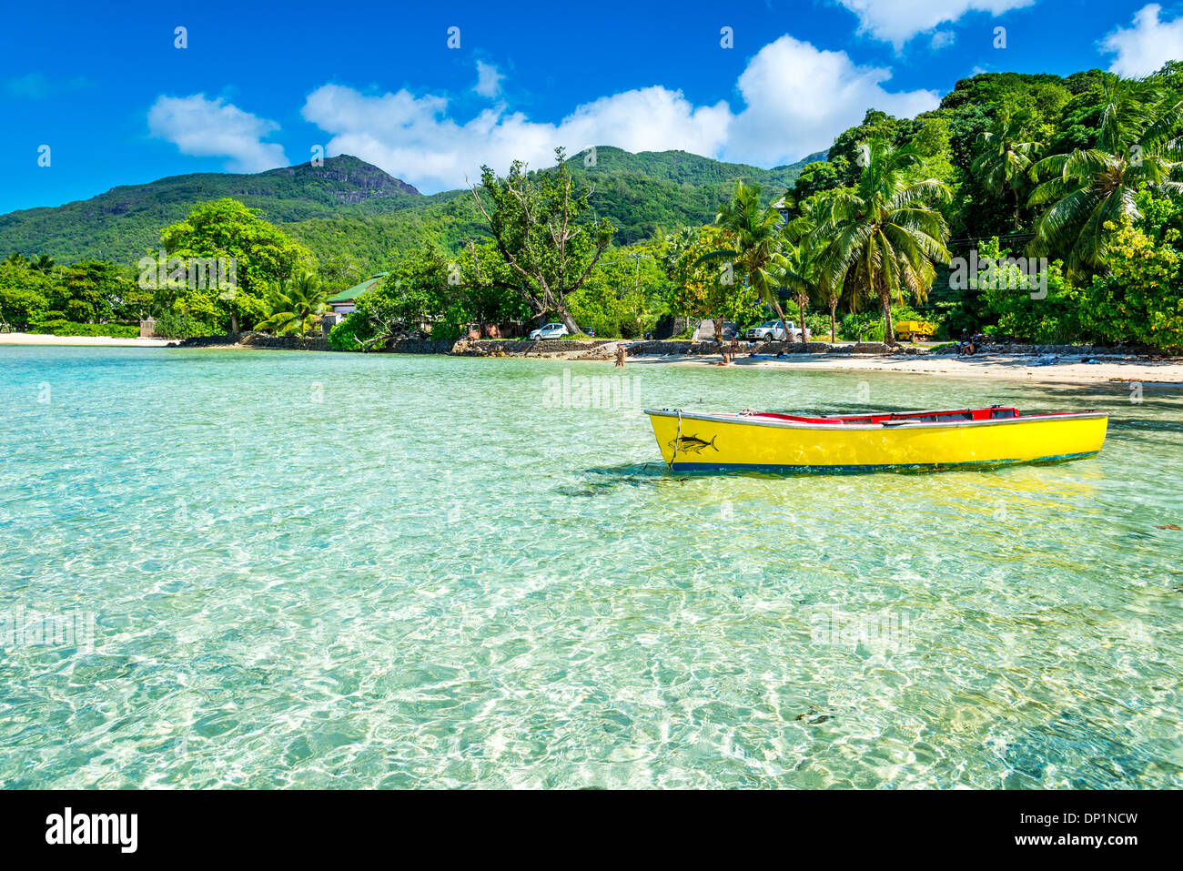 Boat tropics hi-res stock photography and images - Alamy