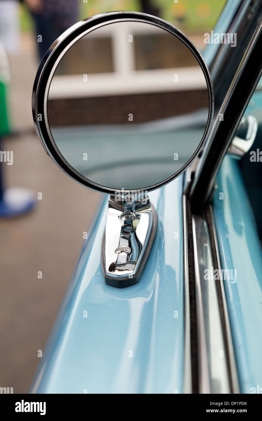Chrome wing mirror of Ford Mustang 289 Stock Photo - Alamy