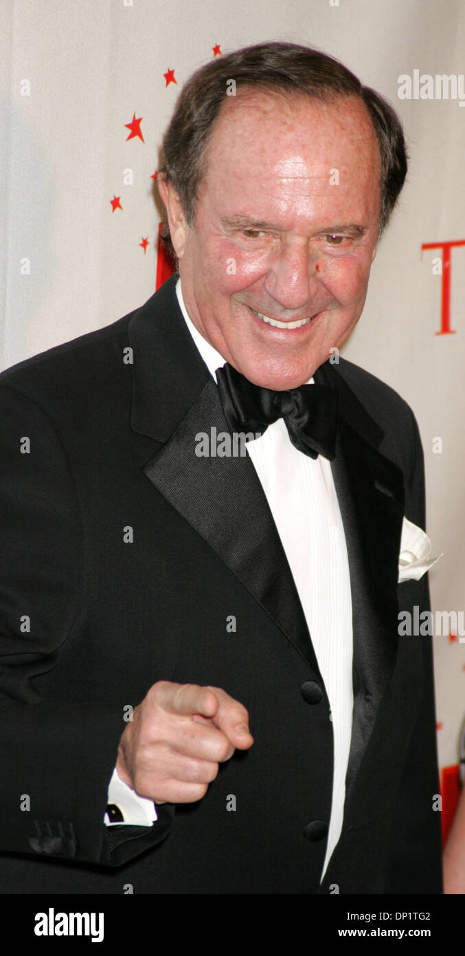 May 08, 2006; New York, NY, USA; MORT ZUCKERMAN at the arrivals of the ...