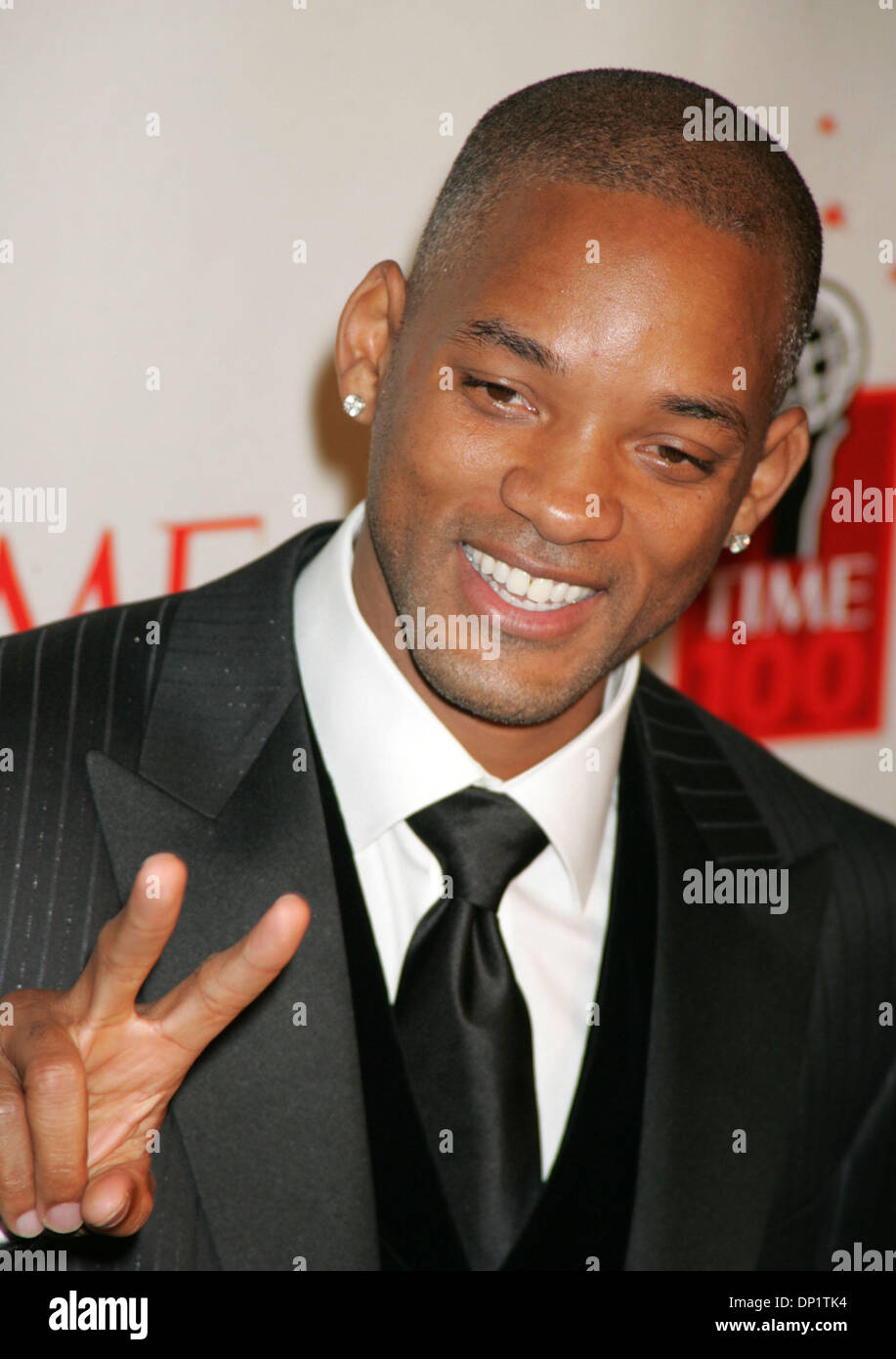 May 08, 2006; New York, NY, USA; Actor WILL SMITH at the arrivals of ...
