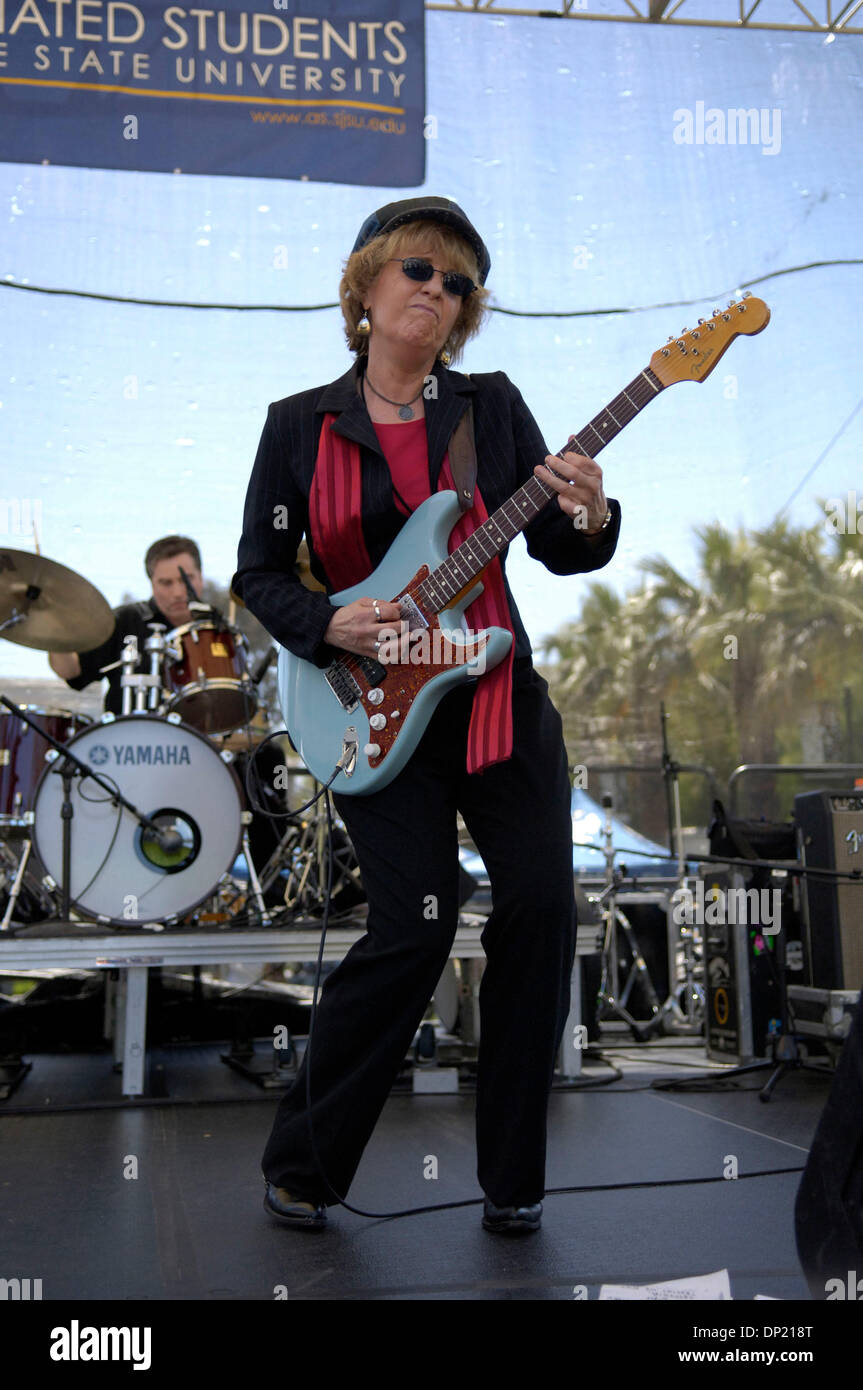 Debbie Davies High Resolution Stock Photography and Images - Alamy