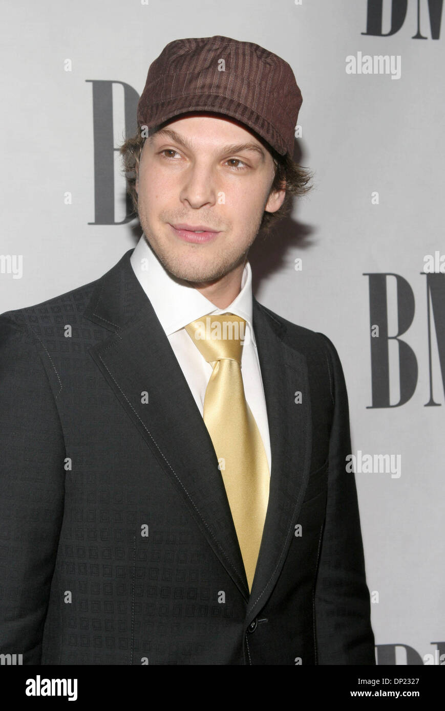 May 16, 2006; Beverly Hills, CA, USA; Singer/songwriter GAVIN DEGRAW ...
