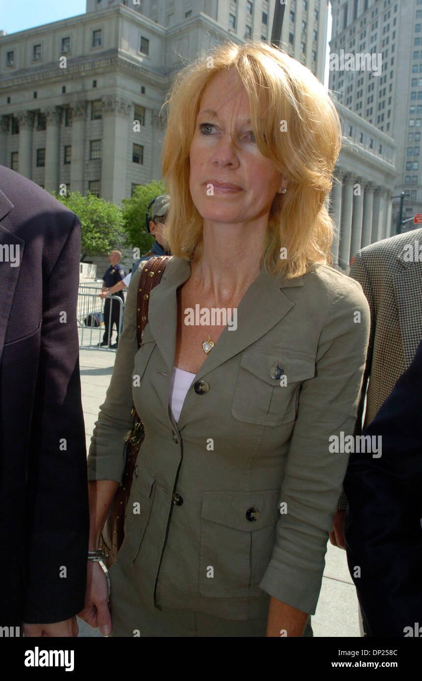 May 17, 2006; Manhattan, NY, USA; ELIZABETH ANN TWITTY exits Manhattan ...