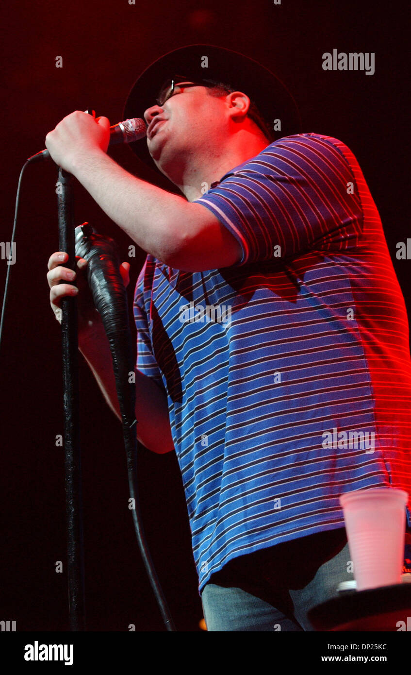 Blues traveler band hi-res stock photography and images - Alamy