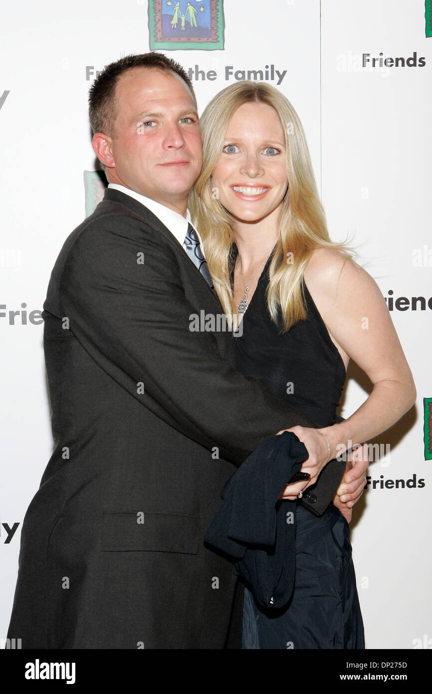 Laura lee bell hi-res stock photography and images - Alamy