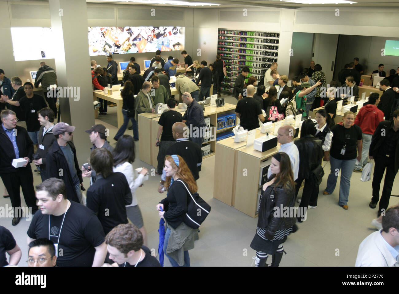 May 19, 2006; New York, NY, USA; The inside of the new Apple Store ...