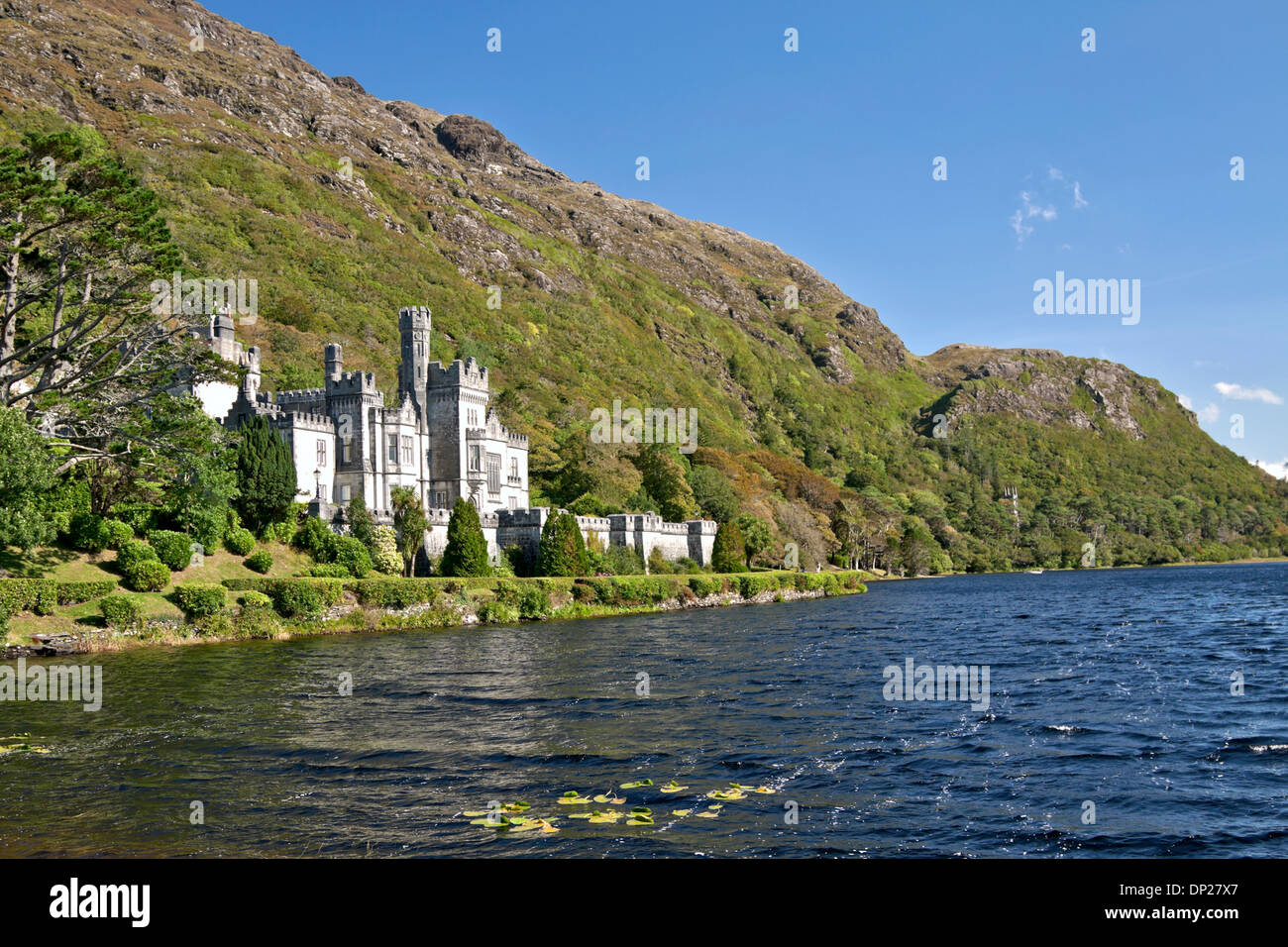 Kylemore hiking hi-res stock photography and images - Alamy