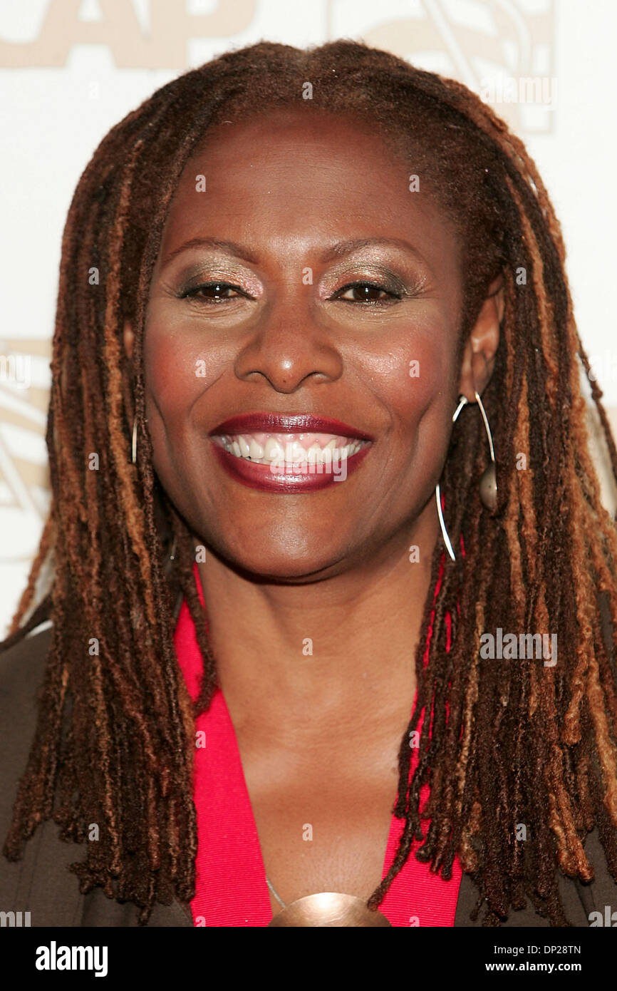 Brenda russell hi-res stock photography and images - Alamy