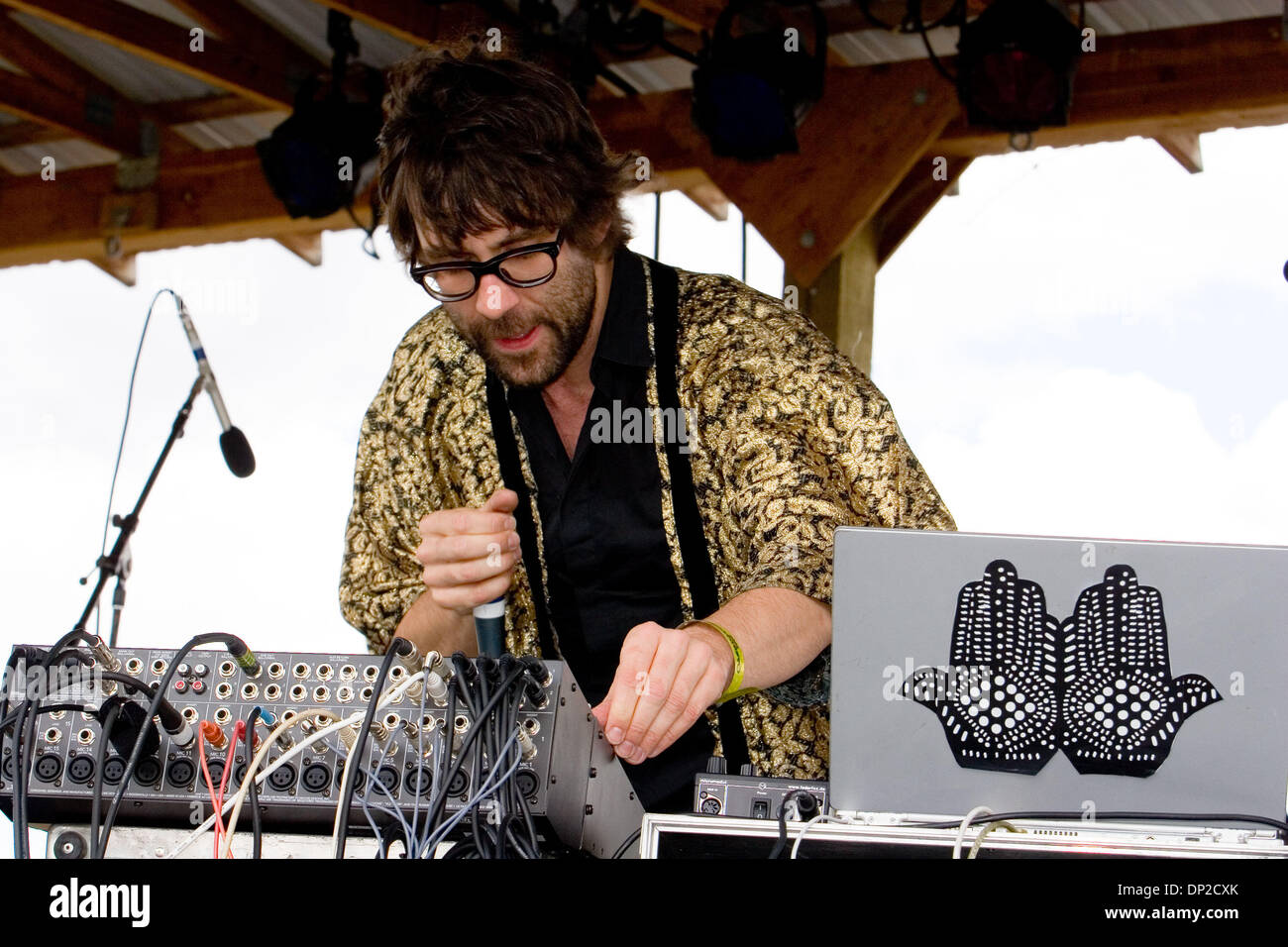 Bass Notes High Resolution Stock Photography and Images - Alamy