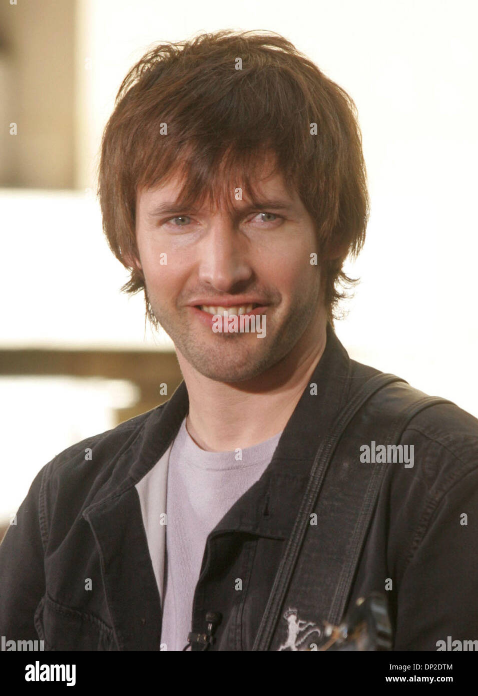 James blunt show hi-res stock photography and images - Alamy