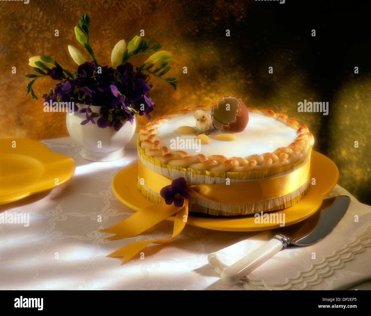 Simnel cake slice hi-res stock photography and images - Alamy