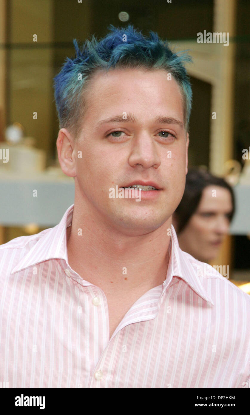 Jun 04, 2006; New York, NY, USA; Actor TR KNIGHT at the arrivals for ...