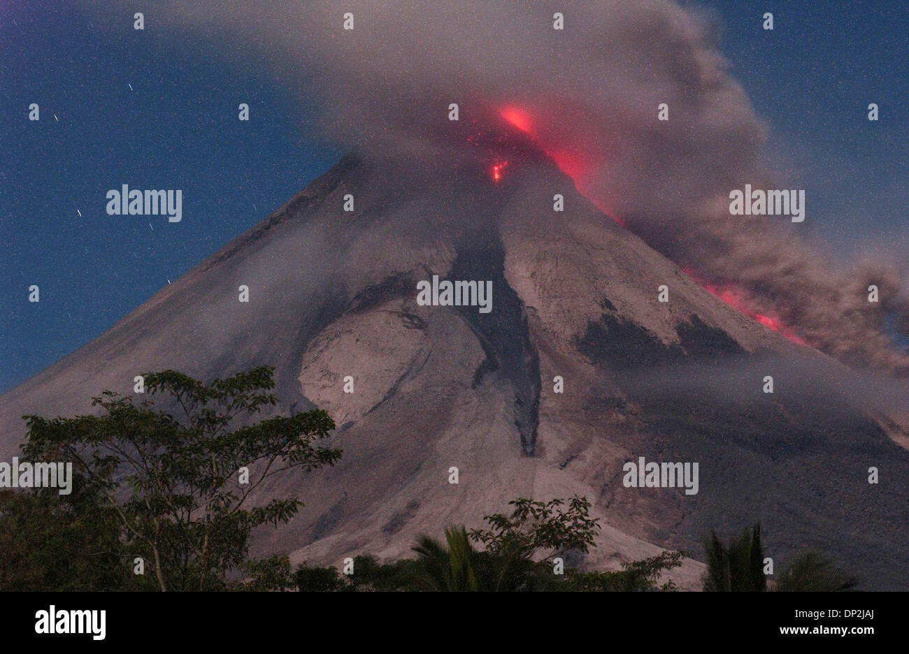 1994 eruption hi-res stock photography and images - Alamy