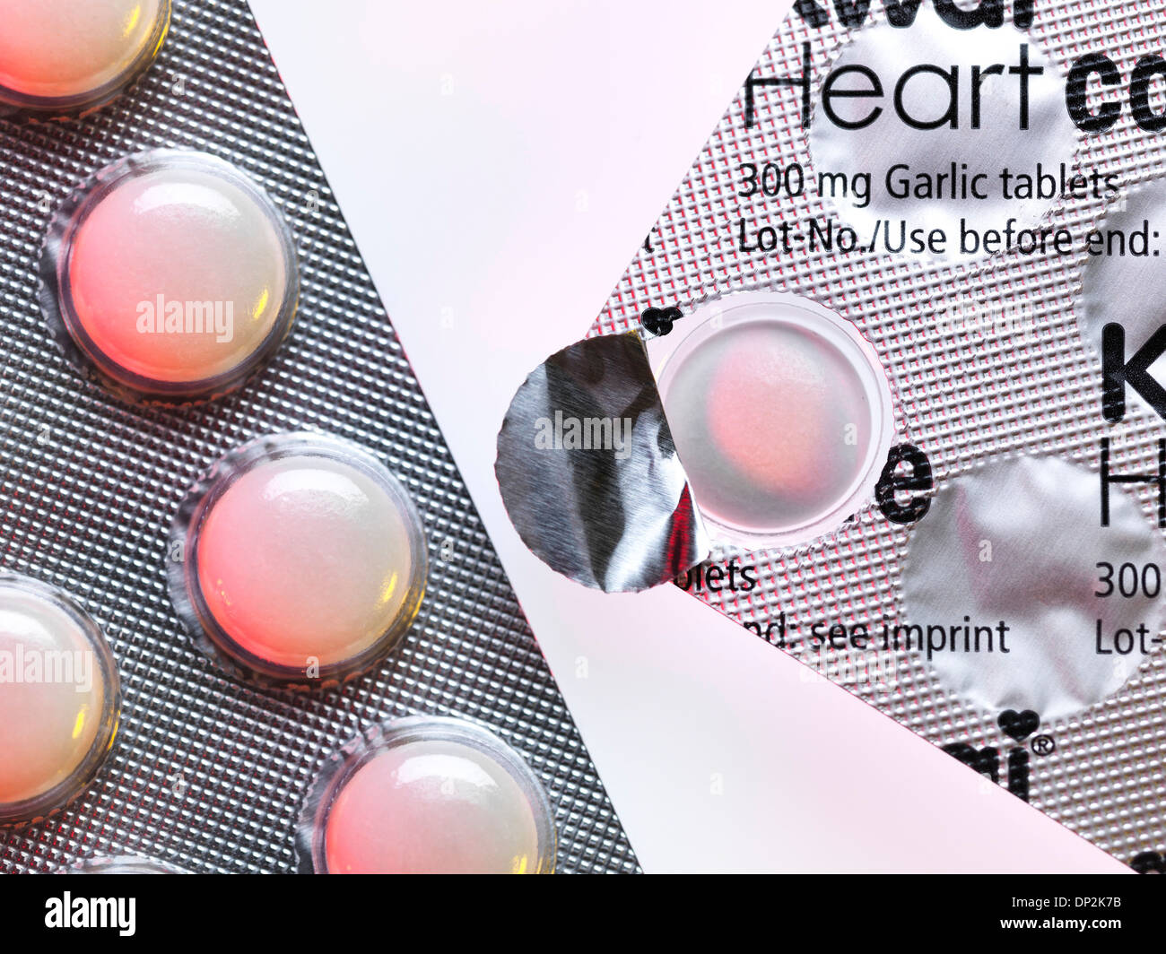 Garlic tablets hi-res stock photography and images - Alamy