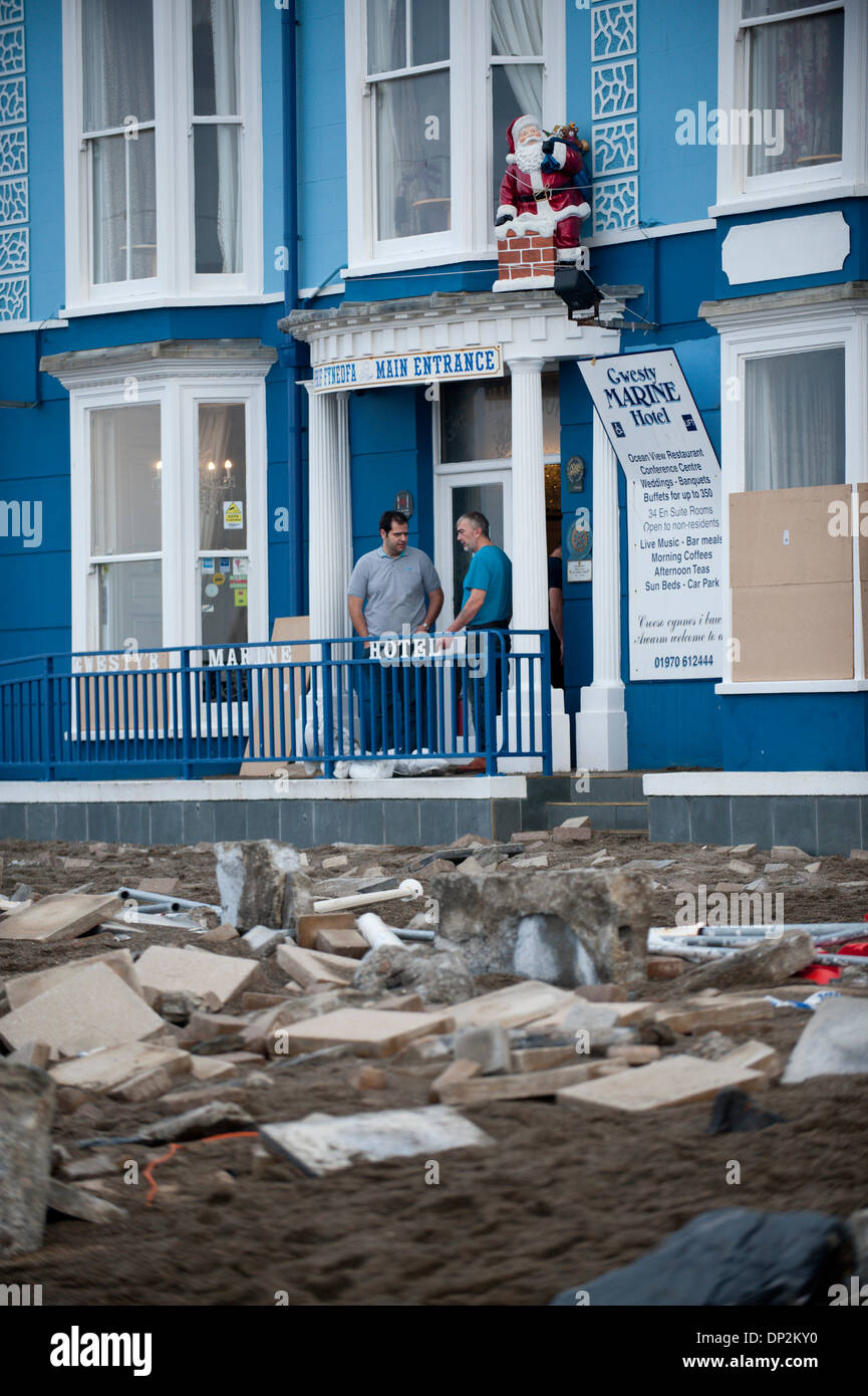 Aberystwyth promenade damage repair hi-res stock photography and images ...