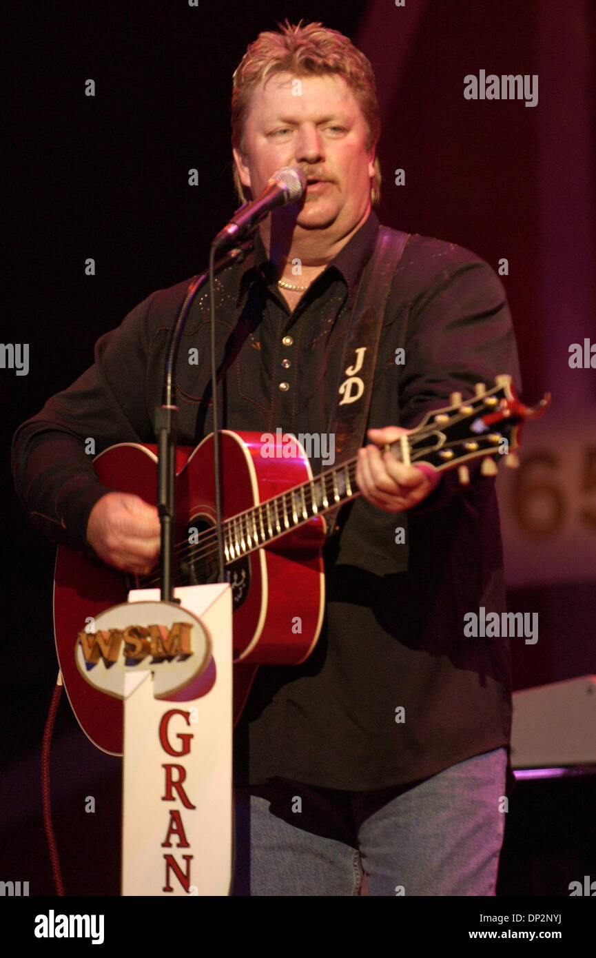 Joe diffie hi-res stock photography and images - Alamy