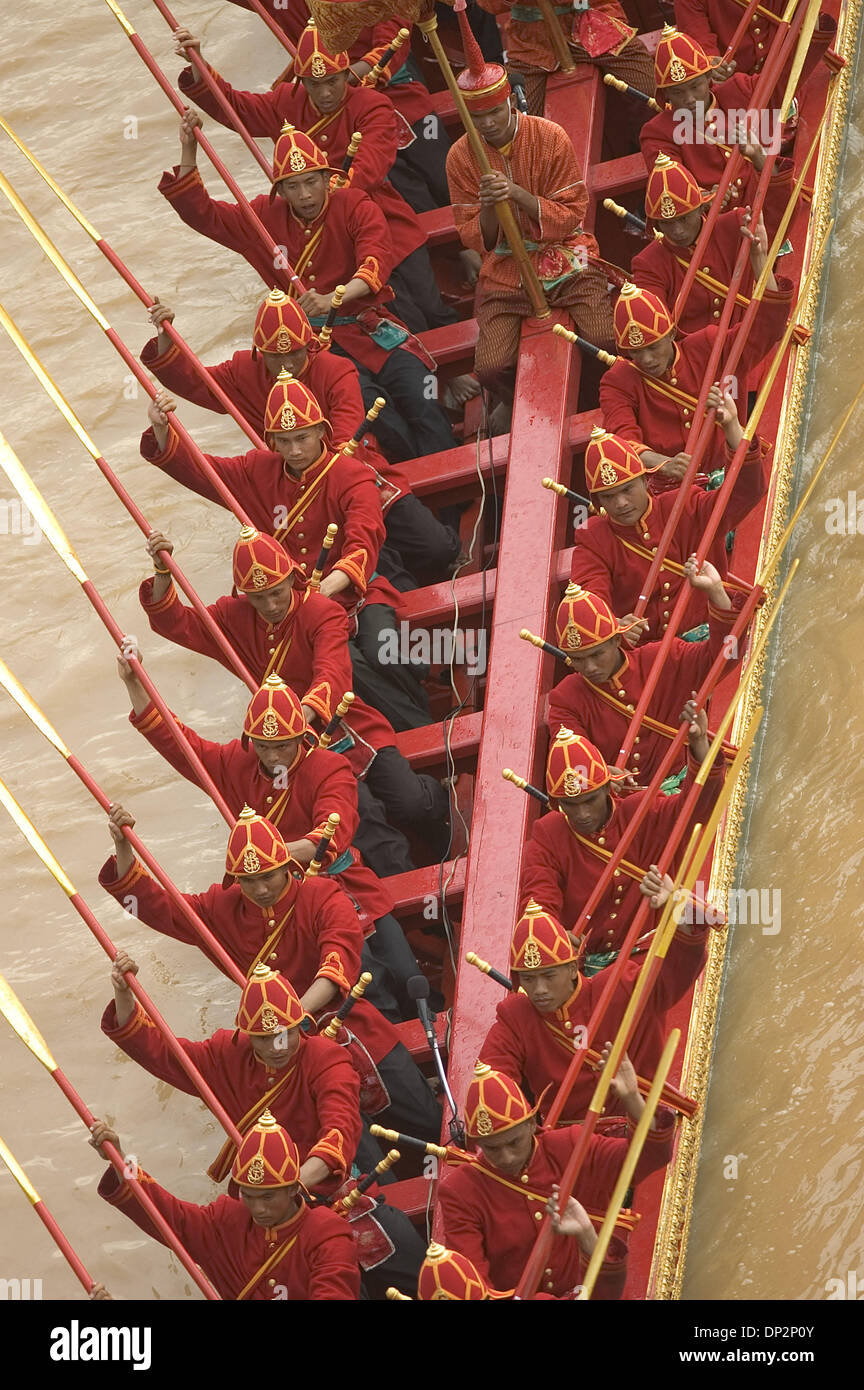 Jun 09, 2006; Bangkok, THAILAND; The royal barge procession is ...