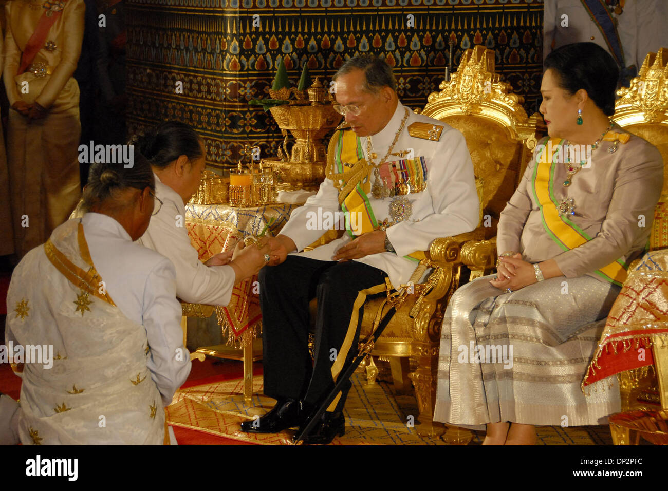 Jun 10, 2006; Bangkok, THAILAND; The Thai King and Queen attend ...