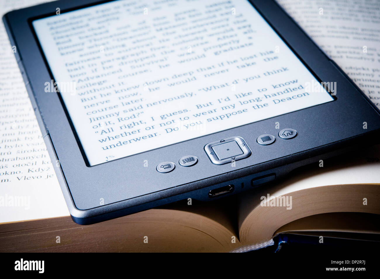Kindle e reader hi-res stock photography and images - Alamy