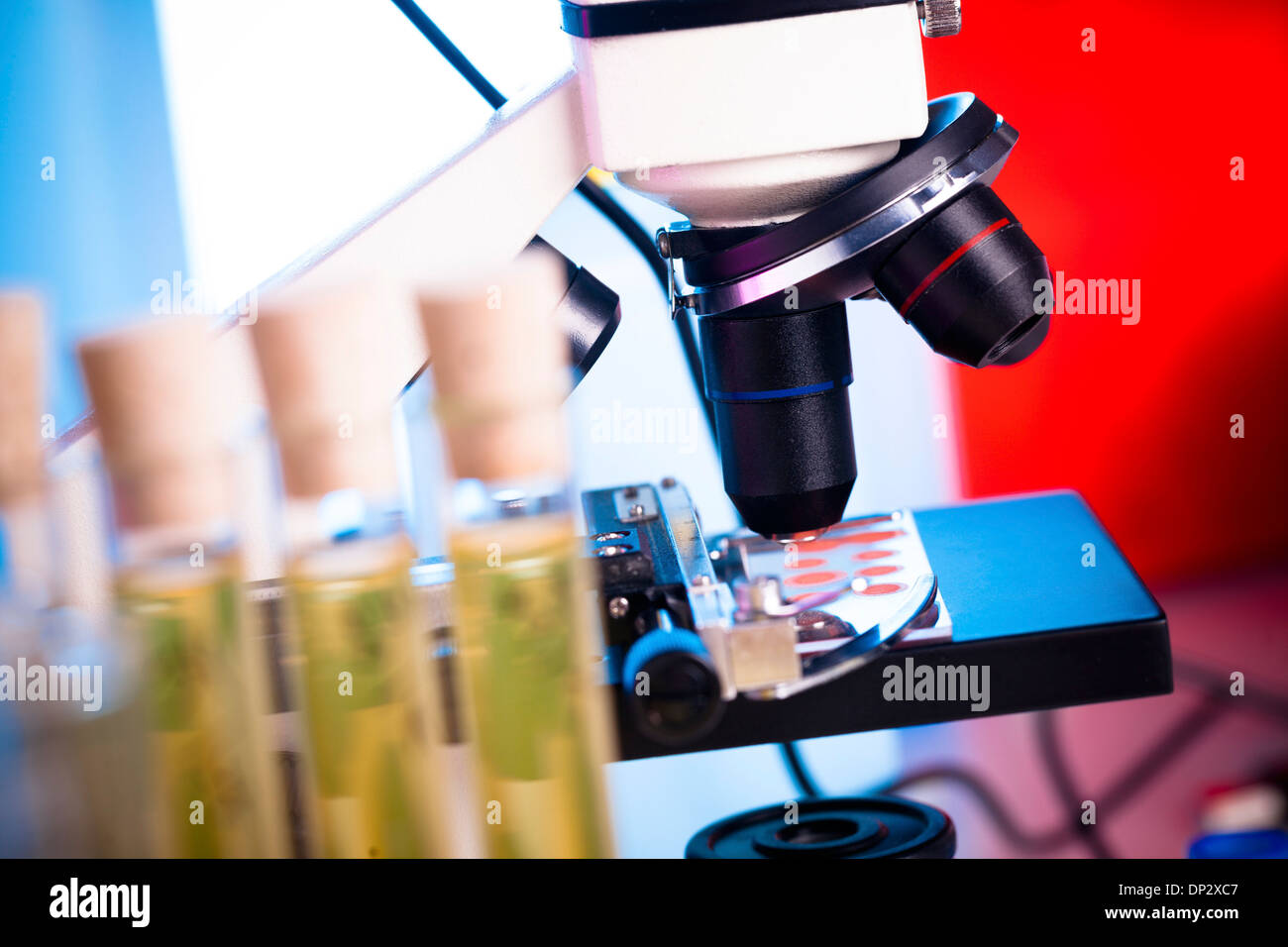 Sample analysis hi-res stock photography and images - Alamy