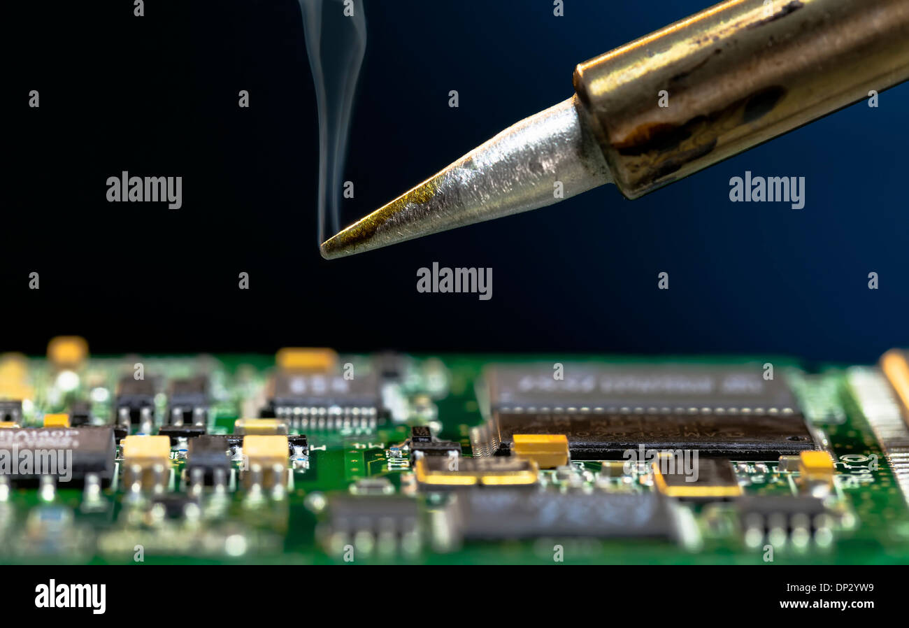 Soldering circuit board hi-res stock photography and images - Alamy