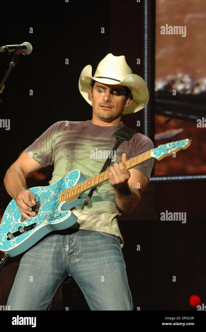 Jun 16, 2006; Raleigh, NC, USA; Country singer/musician BRAD PAISLEY ...