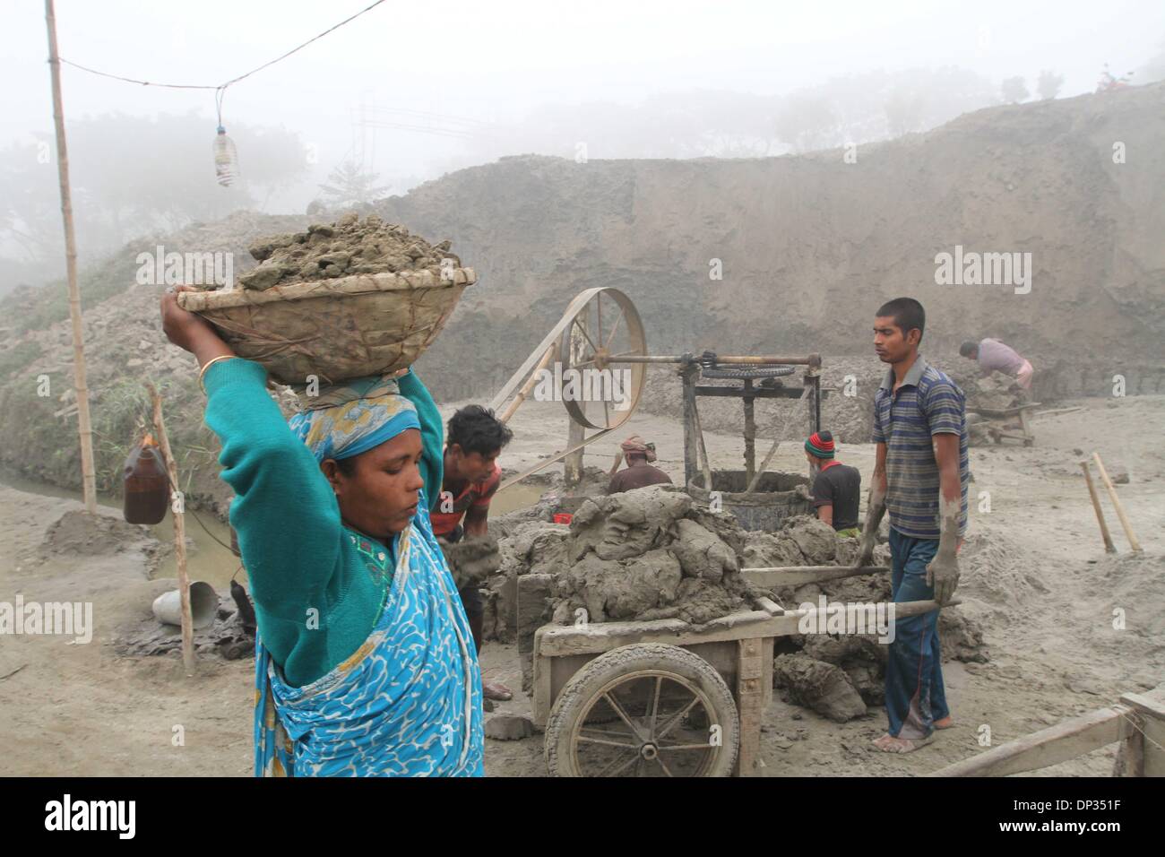 Air woman euros hi-res stock photography and images - Alamy