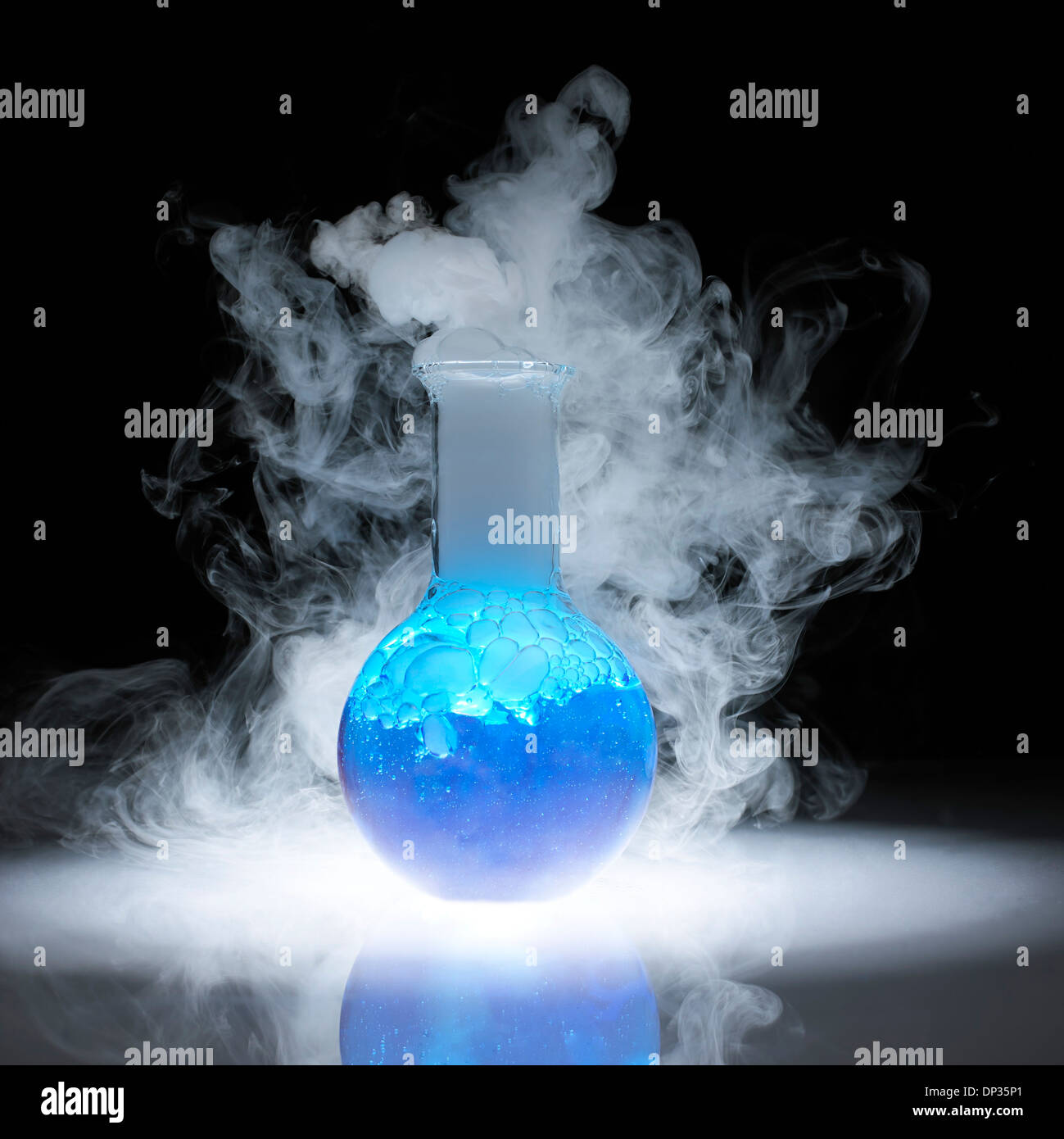 Dry ice vaporising Stock Photo - Alamy