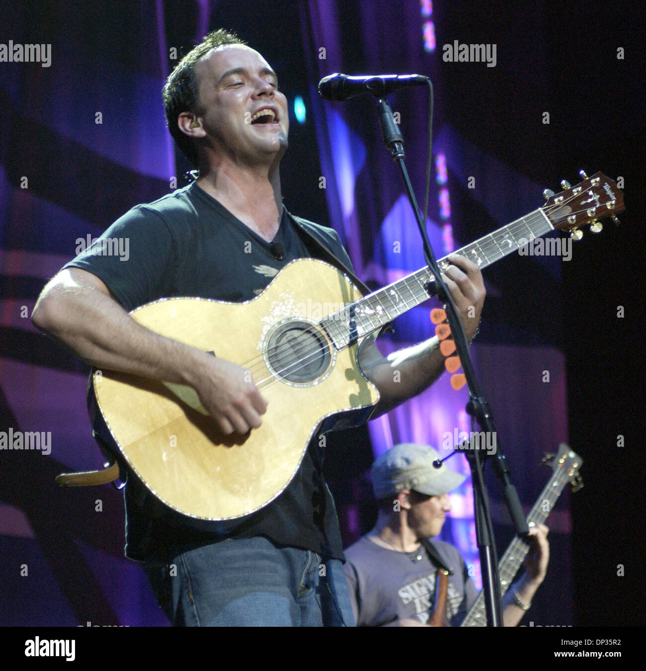 Jun 21, 2006; Raleigh, NC, USA; Musician DAVE MATTHEWS of the Dave ...