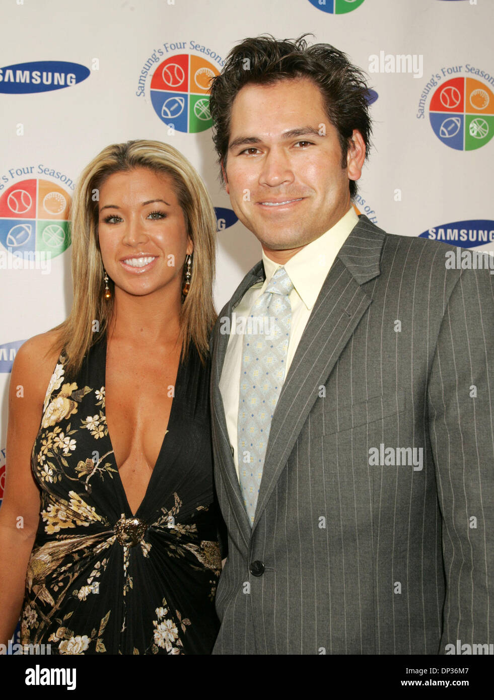 Jun 22, 2006; New York, NY, USA; New York Yankee Center Fielder JOHNNY ...