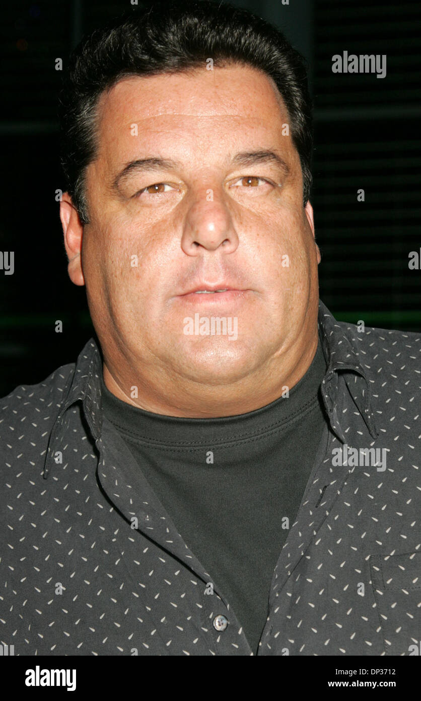 Jun 22, 2006; New York, NY, USA; Actor STEVE SCHIRRIPA at the arrivals ...