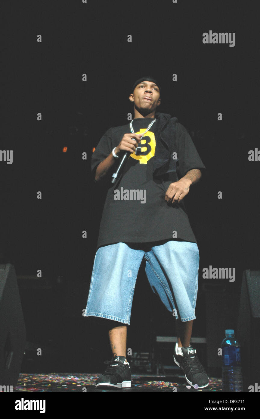 Bow wow concert hi-res stock photography and images - Alamy