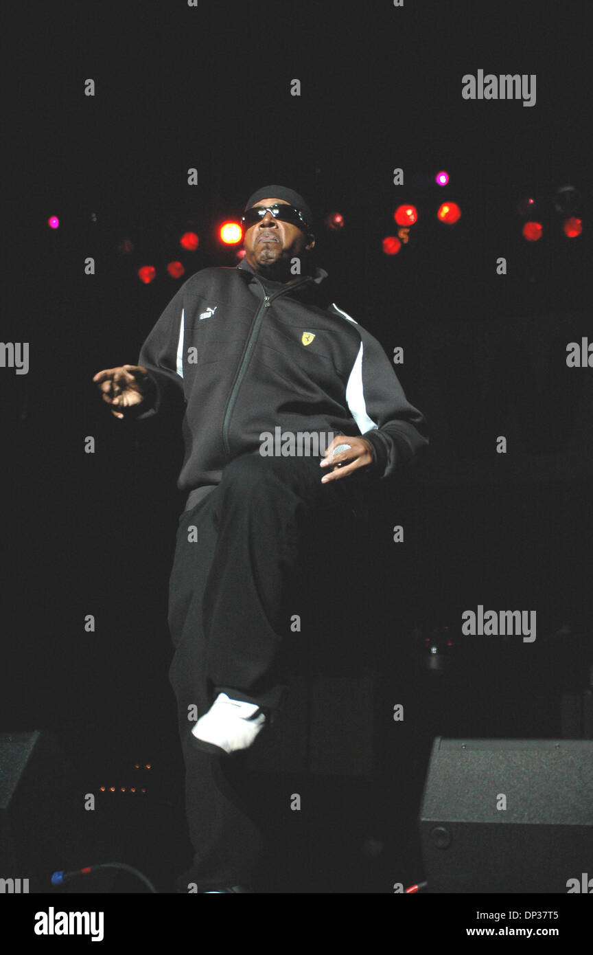 Mc hammer concert hi-res stock photography and images - Alamy