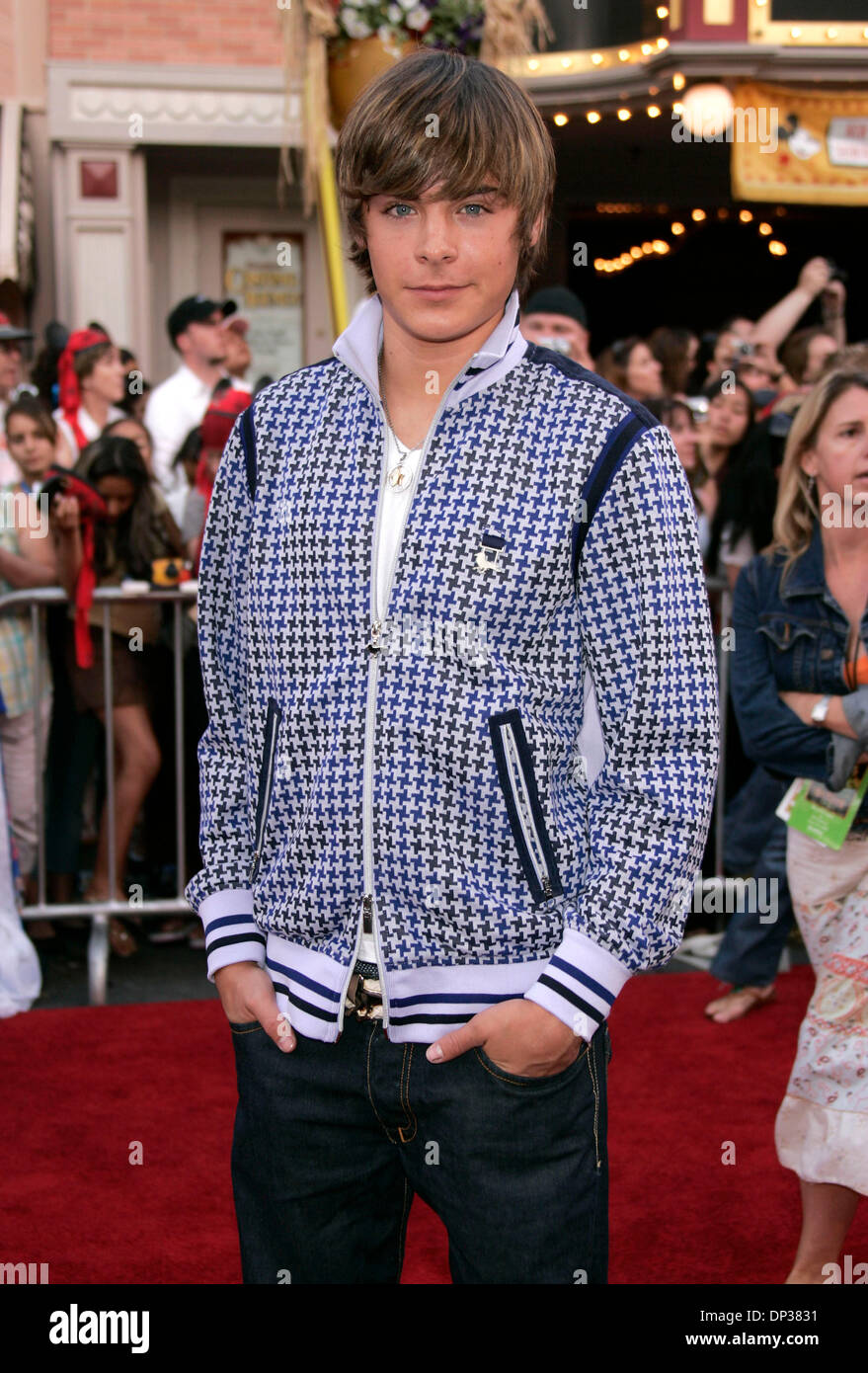 Jun 24, 2006; Anaheim, California, USA; Singer ZAC EFRON at the ...