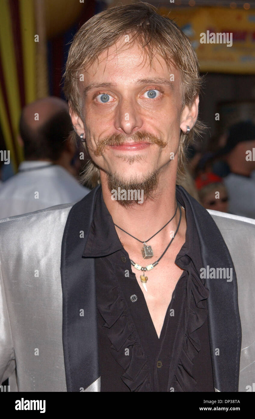 Mackenzie crook pirates of caribbean hi-res stock photography and ...