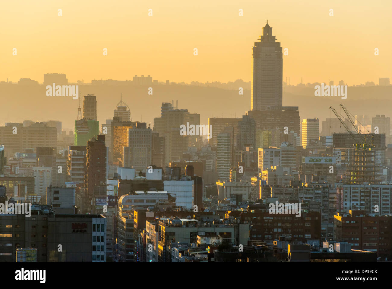 Overview of Taipei, Taiwan, sunset Stock Photo - Alamy