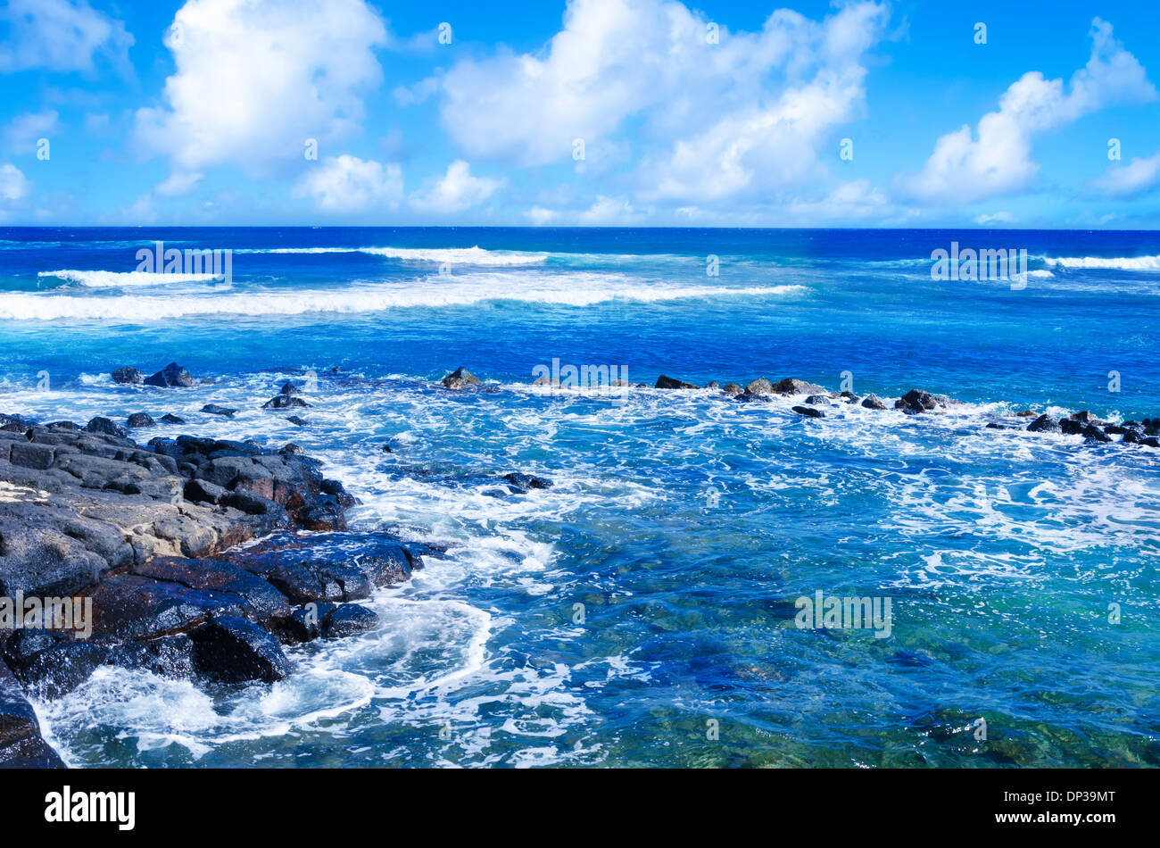 Beautiful Pacific Ocean's landscape in Hawaii, Kauai Stock Photo - Alamy