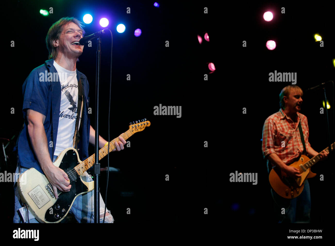 Jun 27, 2006; New York, NY, USA; DAVE PIRNER on lead vocals for Soul ...