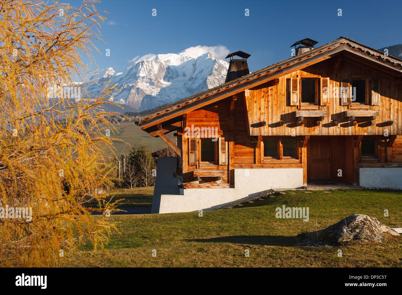 Cordon house savoie hi-res stock photography and images - Alamy