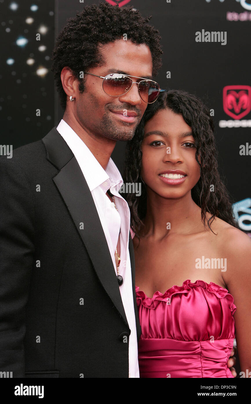 Jun 27, 2006; Los Angeles, CA, USA; Singer ERIC BENET and daughter ...