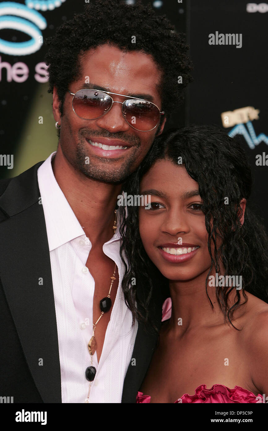 Jun 27, 2006; Los Angeles, CA, USA; Singer ERIC BENET and daughter ...