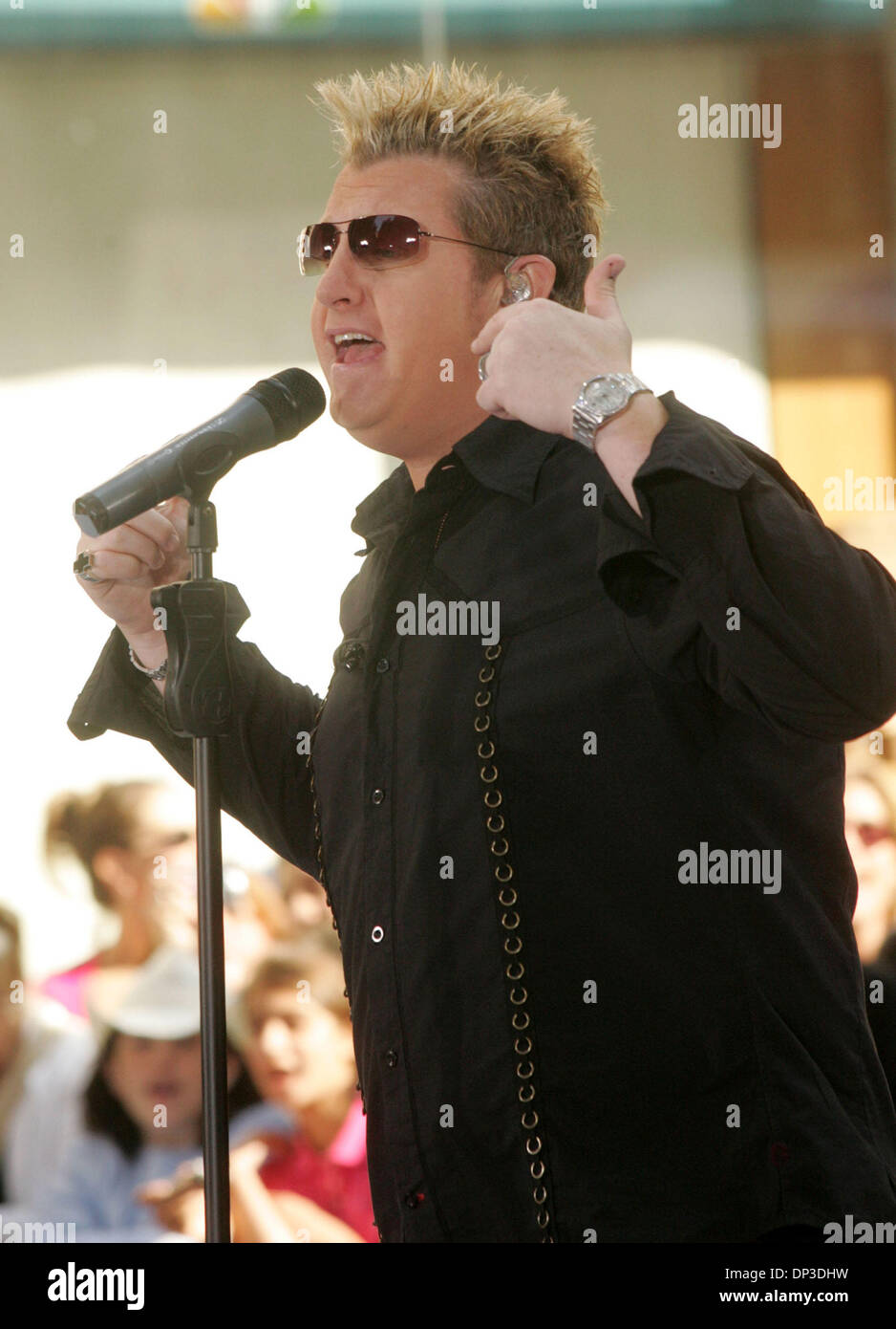 Jun 30 2006; New York, NY, USA; Lead vocalist GARY LEVOX from the ...