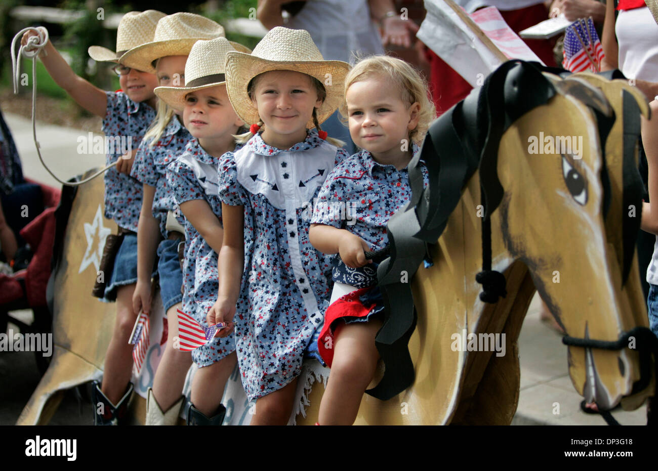 Jul 04, 2006; San Diego, CA, USA; NYA GREGORY, 3, ISABELLE WILLIS, 4 ...
