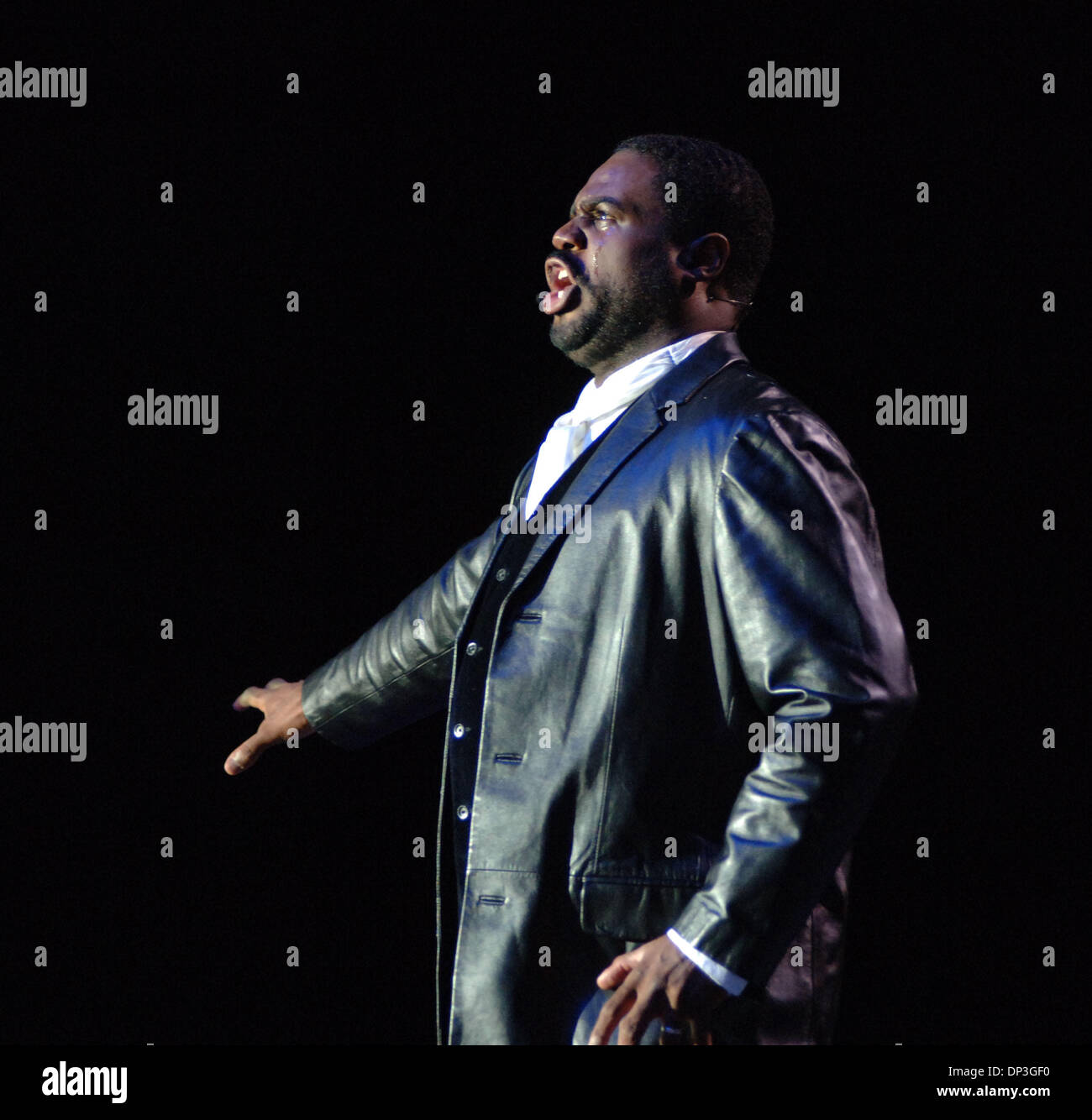 Roderick cook hi-res stock photography and images - Alamy