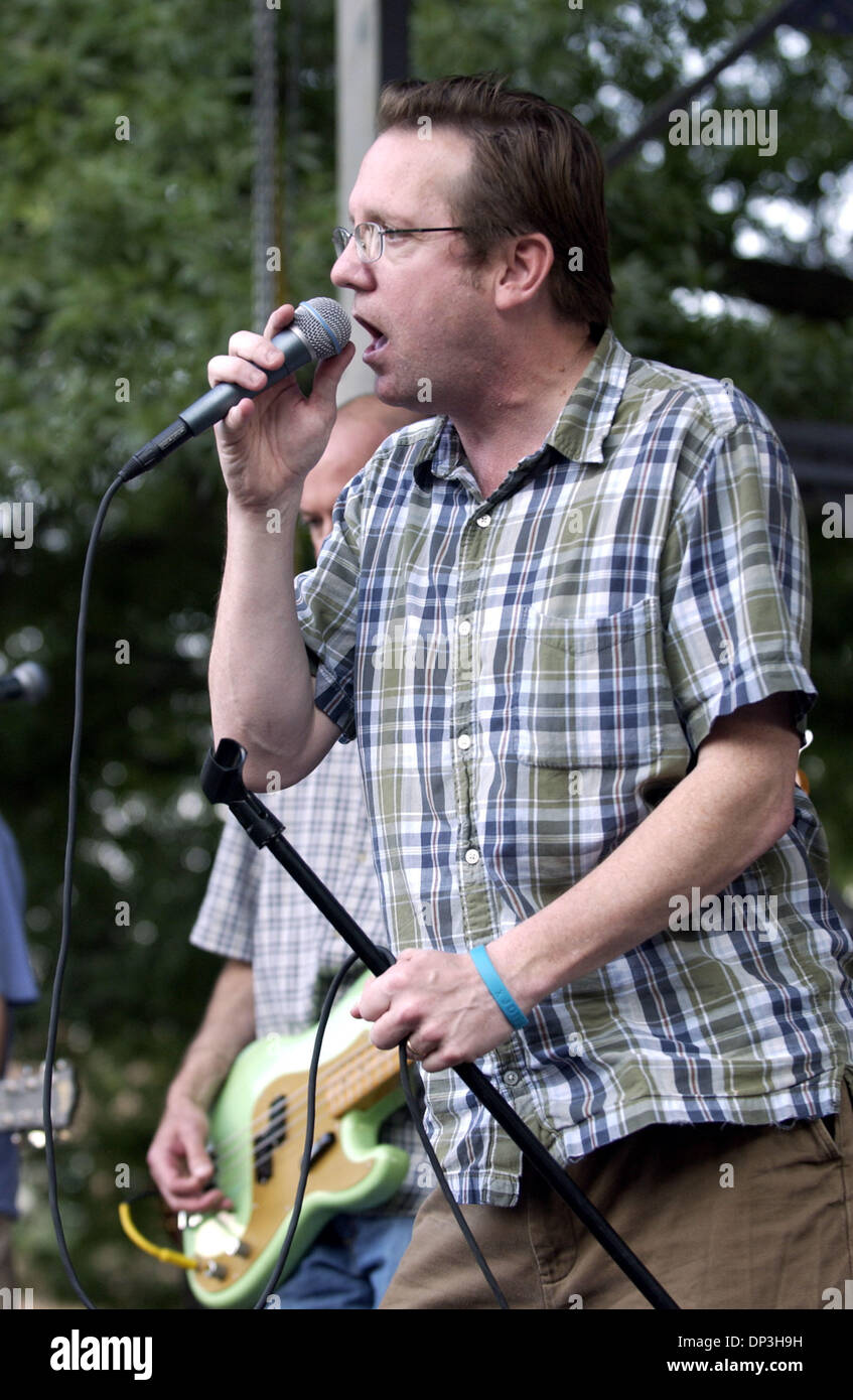 Jul 08, 2006; Raleigh, NC, USA; The Connells perform live as their 2006 ...